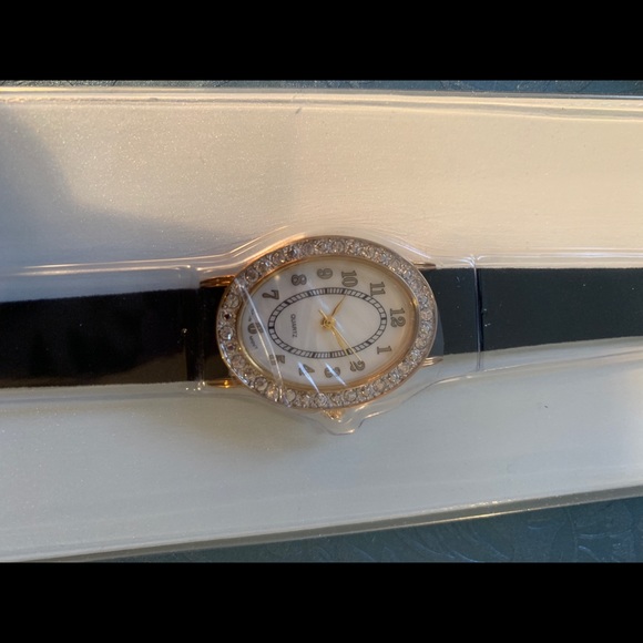 Avon | Jewelry | Vintage Avon Watch In Box | Poshmark